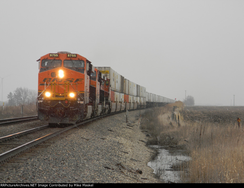 BNSF 6755
